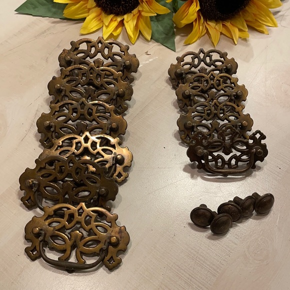 Vintage | Accents | Vintage Brass Cabinet Door Drawer Handles Pulls Hardware Knobs | Poshmark